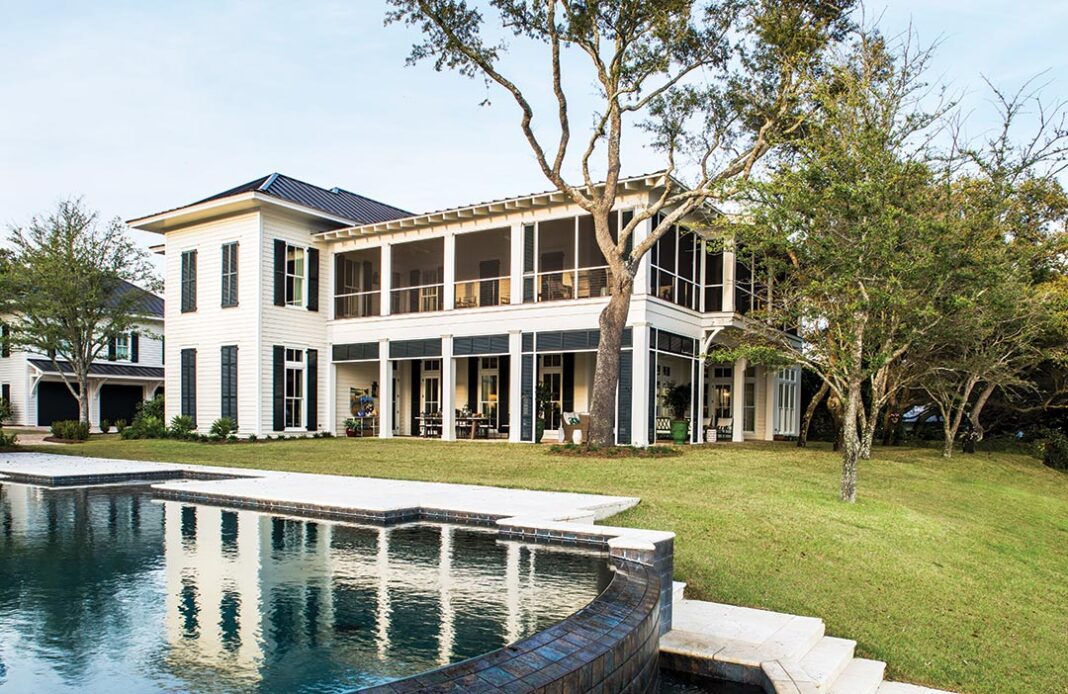 Coastal Charm with Mid-Century Elegance: Designer Mallory Mathison ...