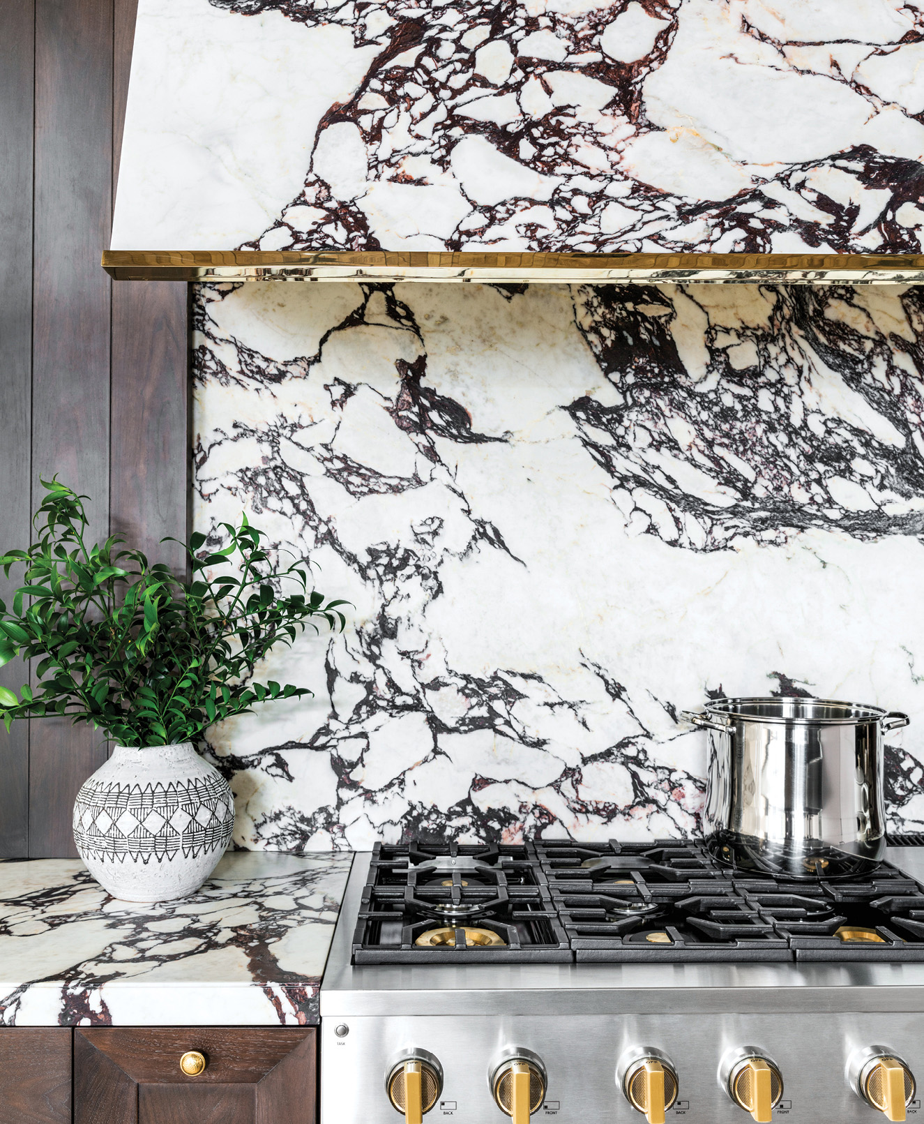 Kitchen Countertop Trends: Materials, Edges, and Design Tips for a ...