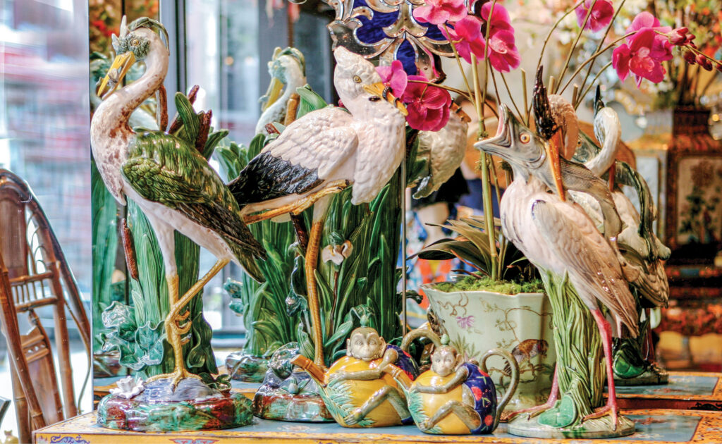 Majolica Pottery and Its Colorful History in Victorian Design ...